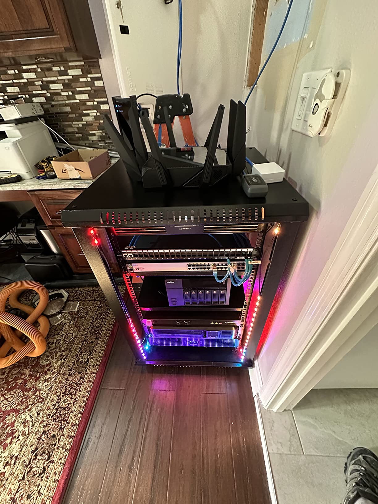 $16/mo - Finance Server Rack - Wall Mount Network Enclosure - Locking ...