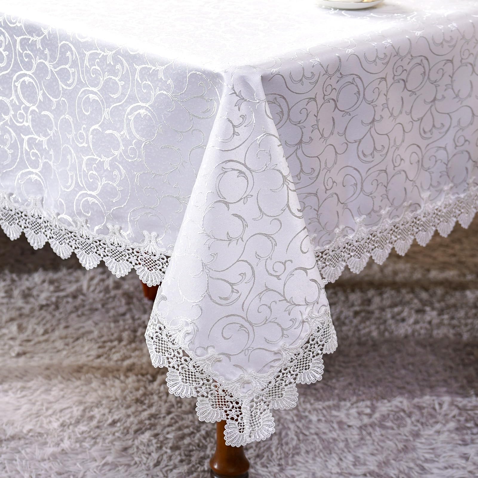 Amazon.com: Imperial Embroidered Vintage Lace Design 70" X 105" Oblong ...