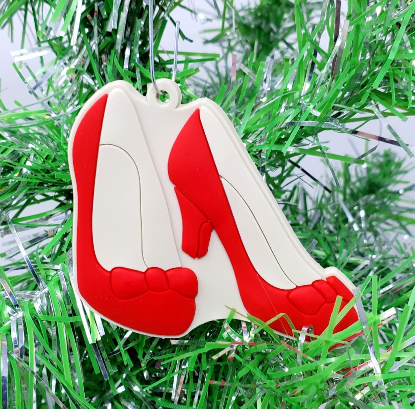 Amazon.com: Oz Ruby Red Slippers Ornament - 3" (Unique Shatterproof ...