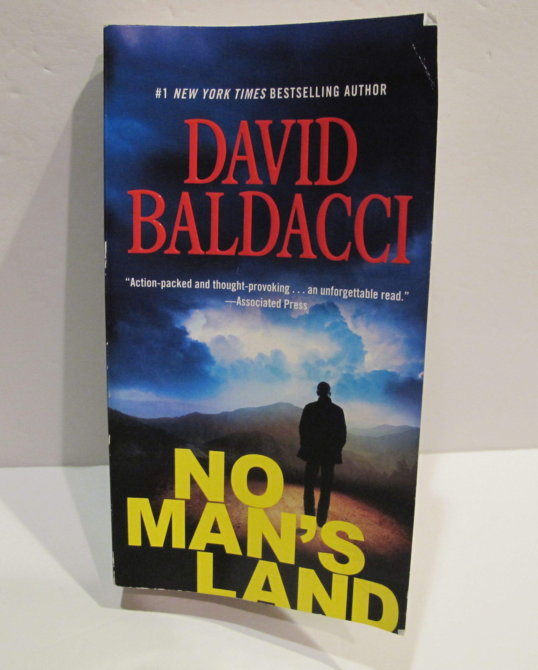 Amazon.com: No Man's Land (John Puller Series): 9781455586509: Baldacci ...