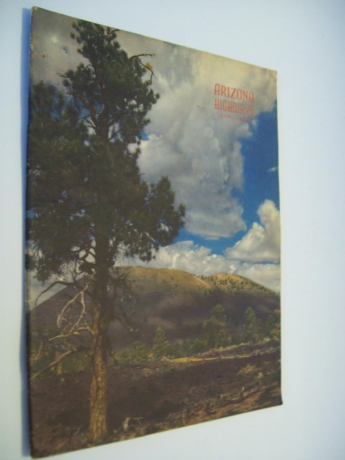 Arizona Highways, April 1946 (Vol. 22, No. 4): Raymond Carlson: Amazon ...