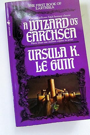 A Wizard of Earthsea (The Earthsea Cycle, Book 1): Ursula K. Le Guin, Ruth Robbins ...