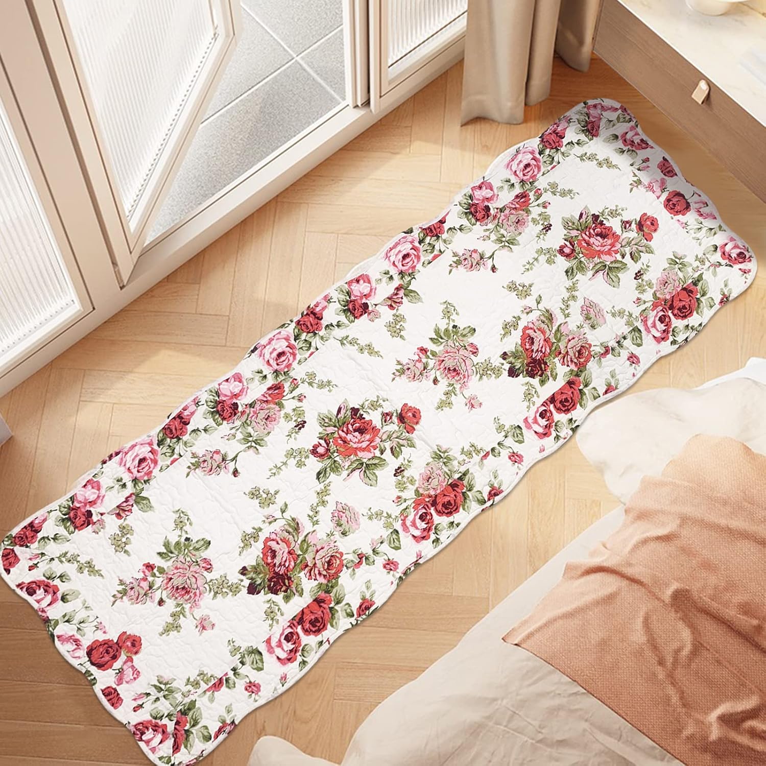 Amazon.com: USTIDE Red Rose Bedside Rug, Long Romantic Farmhouse Rose ...