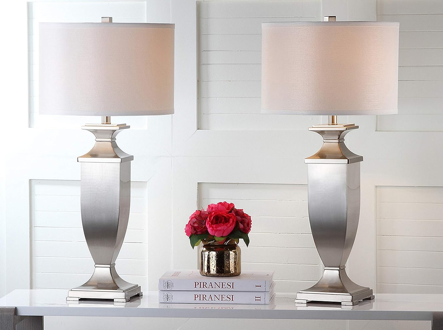 Amazon.com: SAFAVIEH Lighting Collection Ambler Nickel 32-inch Bedroom ...