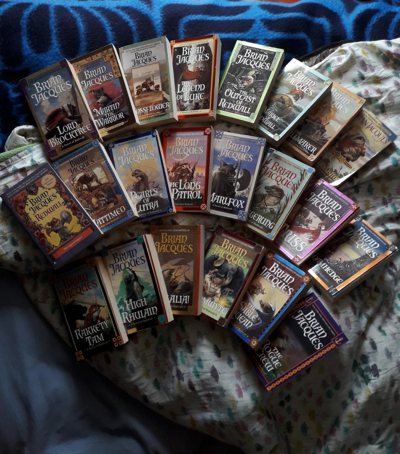 Redwall Series - Books 1 - 20 (HARDCOVER – COMPLETE 20 BOOK SET ...