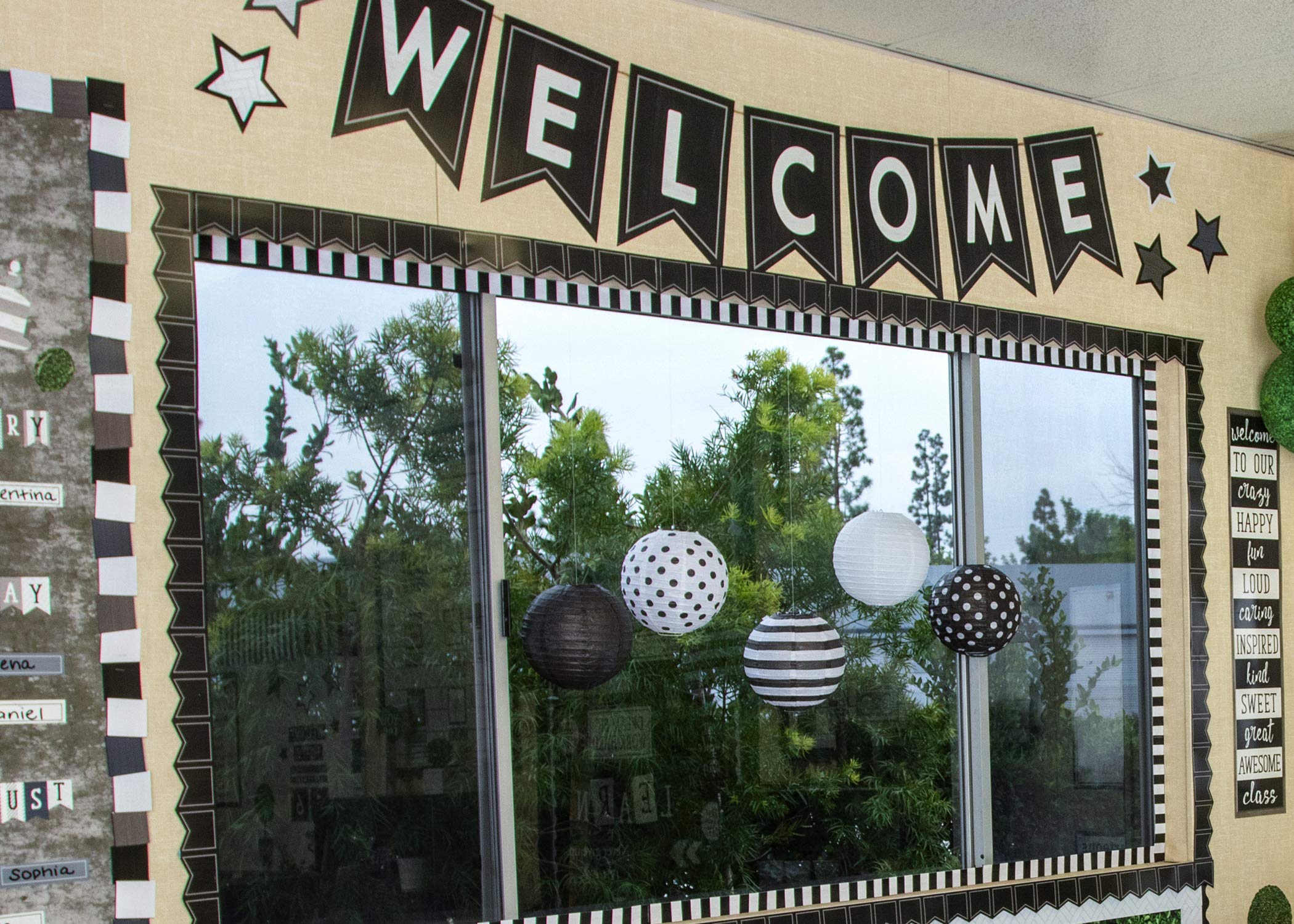 Snapklik.com : Teacher Created Resources Black & White 8" Hanging Paper ...