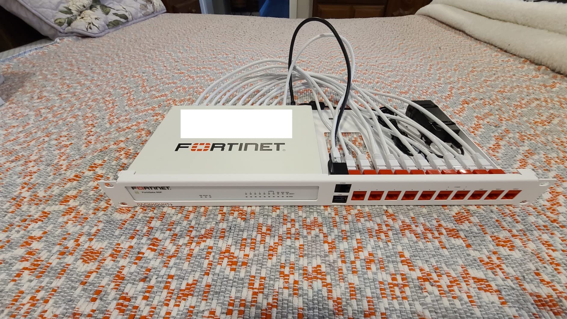 Amazon.com: Rackmount.IT RM-FR-T10 Rack Mount Kit for FortiGate 60E ...