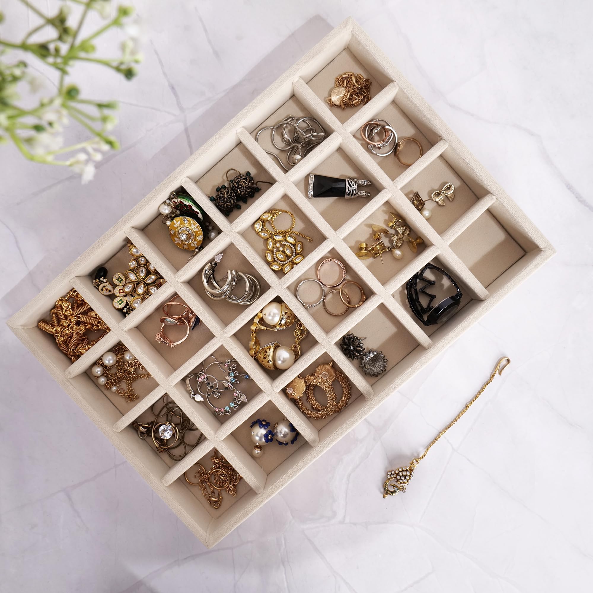 Arah Velvet Dark Grey Wooden Jewelry Showcase Display Tray For Rings ...