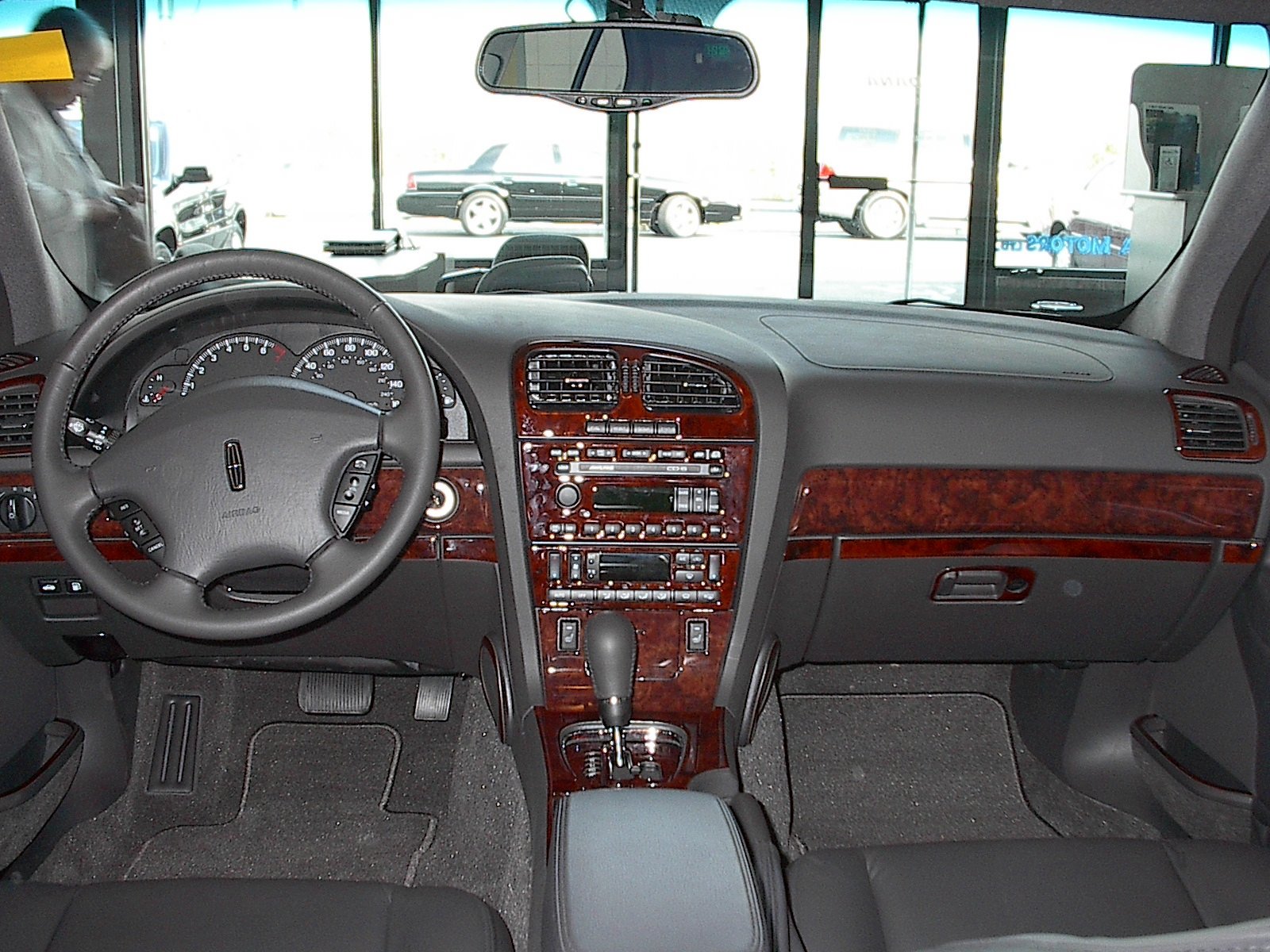 2000 Lincoln Ls V8 Interior