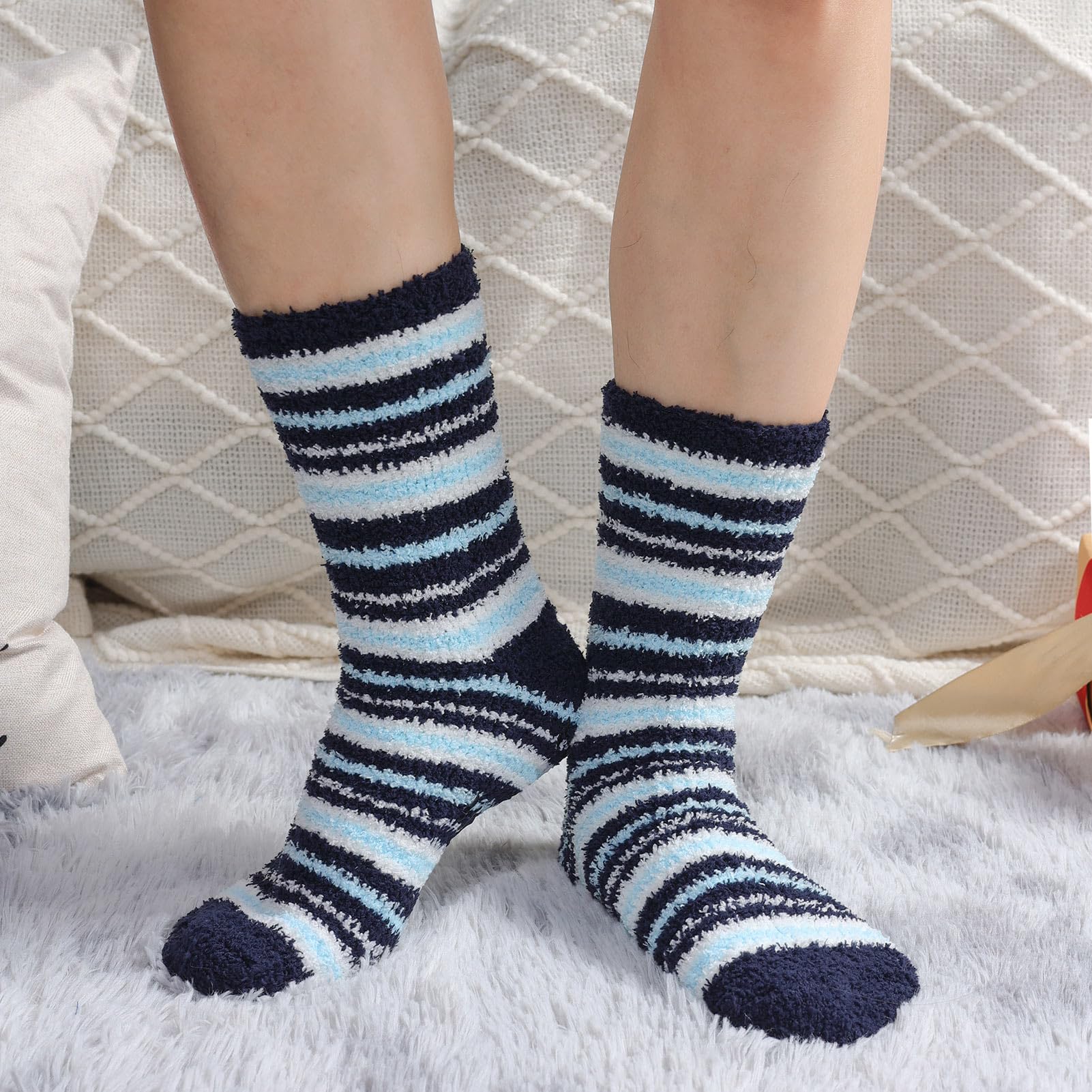 Snapklik.com : Fuzzy Socks For Men, Winter Fluffy Slipper Socks Mens ...