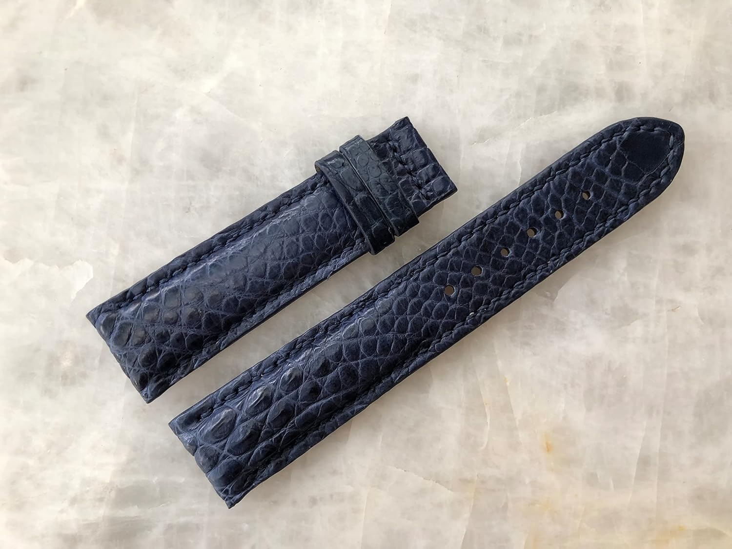 Amazon.com: 20mm/18mm Genuine Real Navy Blue Crocodile Alligator ...
