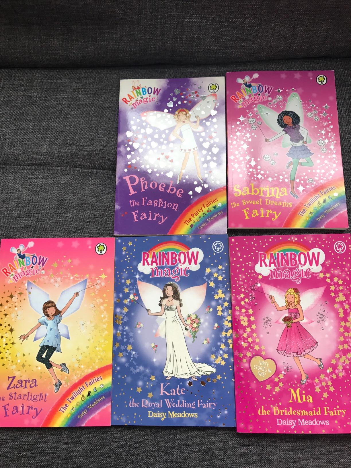 Rainbow Magic Magical Days 5 Books Gift Pack RRP: £ 21.95 (Sabrina the ...