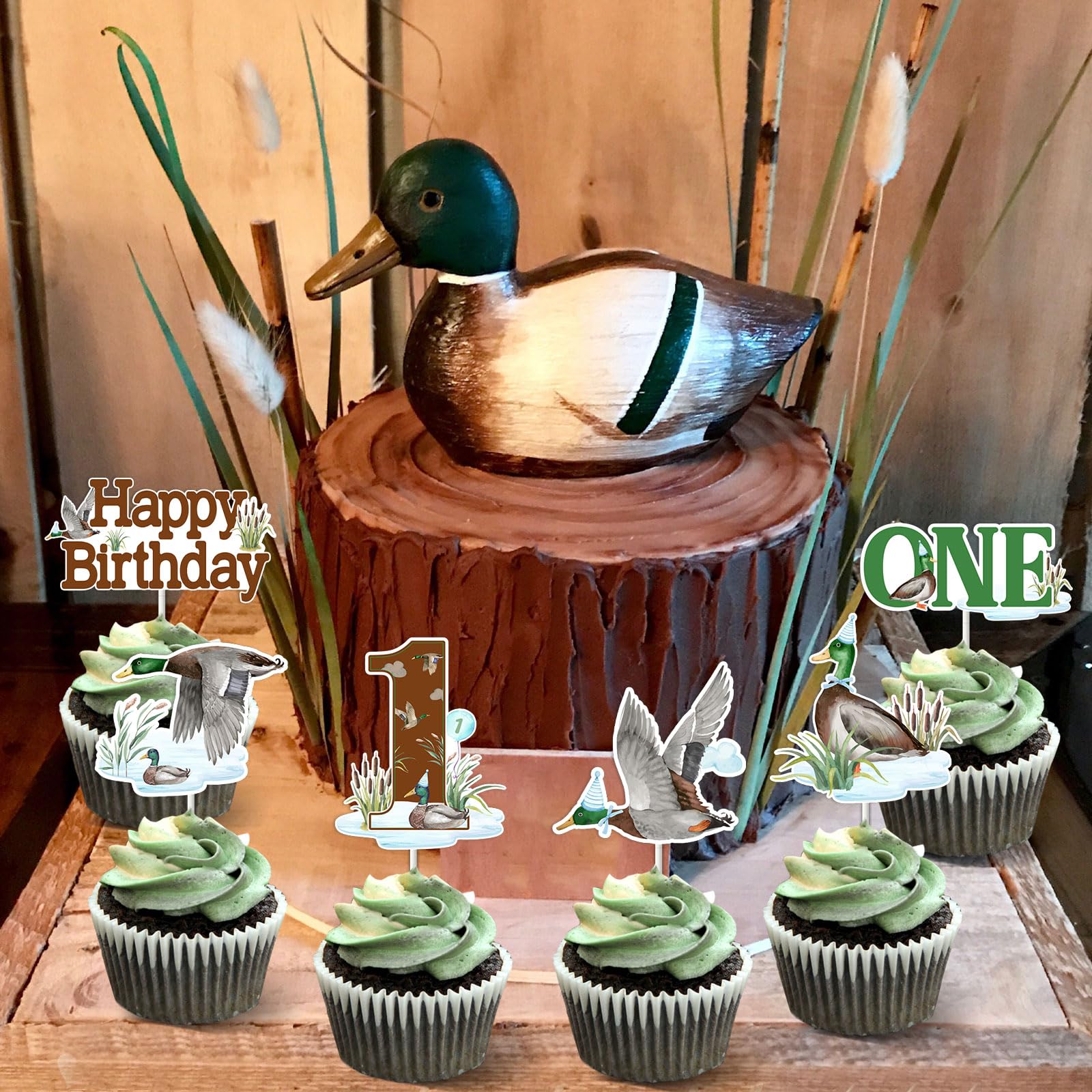 Amazon.com: Balterever Duck Hunting First Birthday Decorations Duck ...