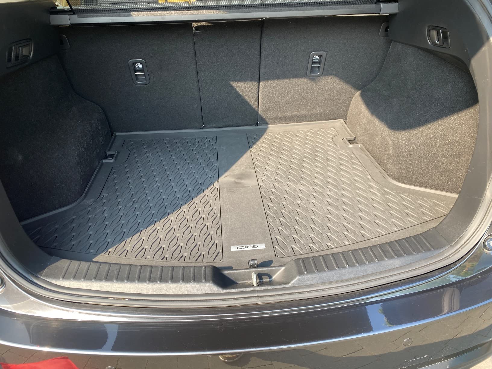 Genuine Mazda CX-5 2017 Onwards Boot Liner KB8M-V9-540A : Amazon.co.uk ...