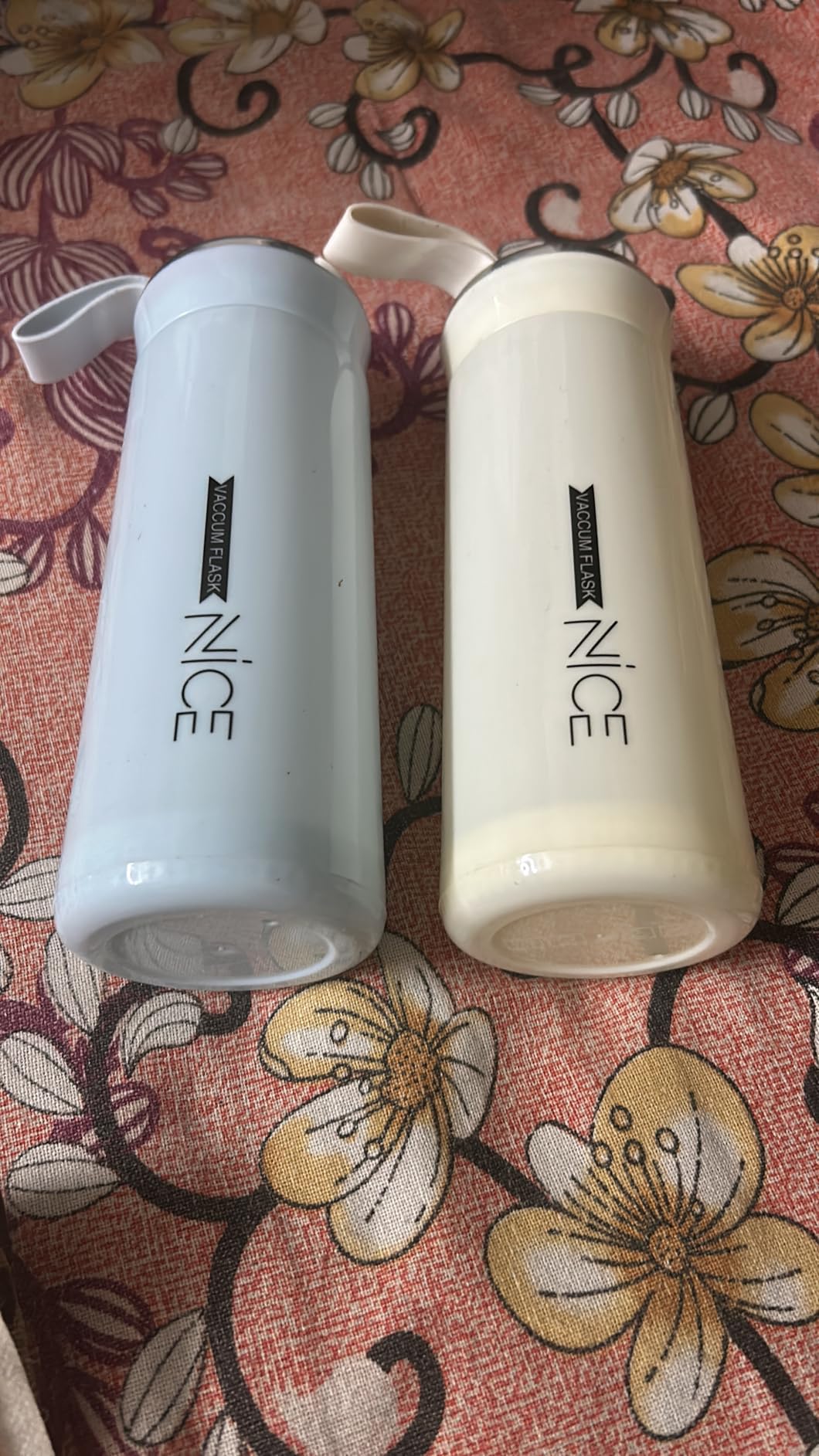 Nice Water Bottle, Glass Inner Liner with Silicone Plastic Shell ...