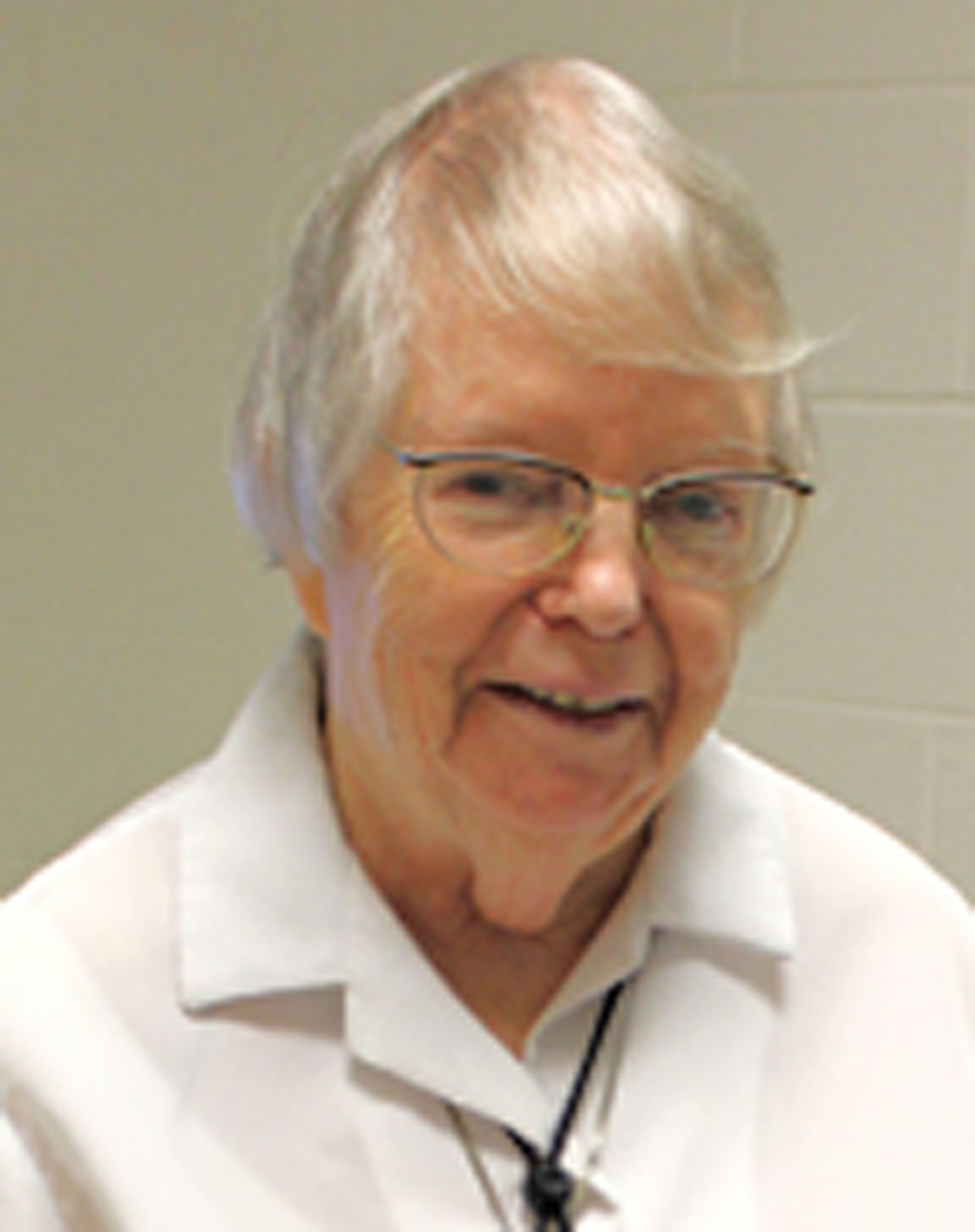 Amazon.com: Elizabeth V Roach: books, biography, latest update