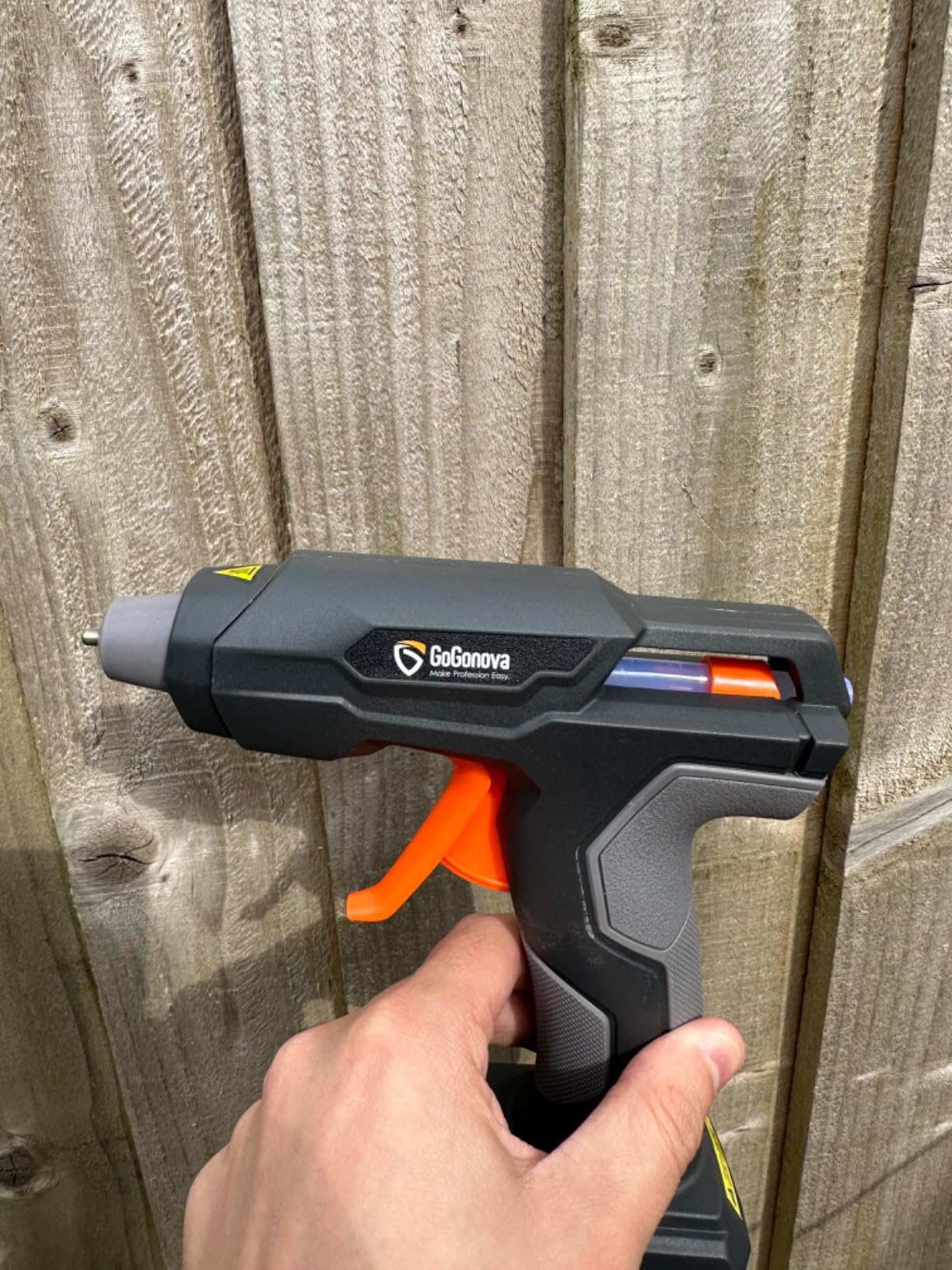 GoGonova Cordless Glue Gun, 20s Fast Preheating Anti-drip Glue Gun with ...