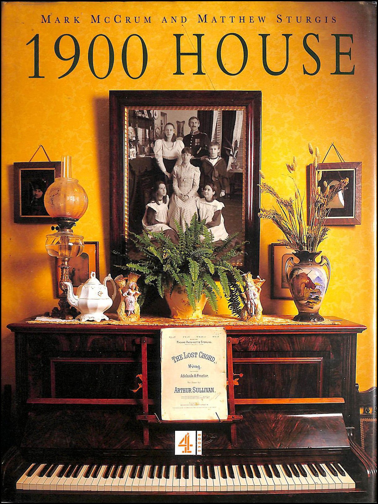 1900 House: McCrum, Mark, Sturgis, Matthew: 9780752217116: Amazon.com ...