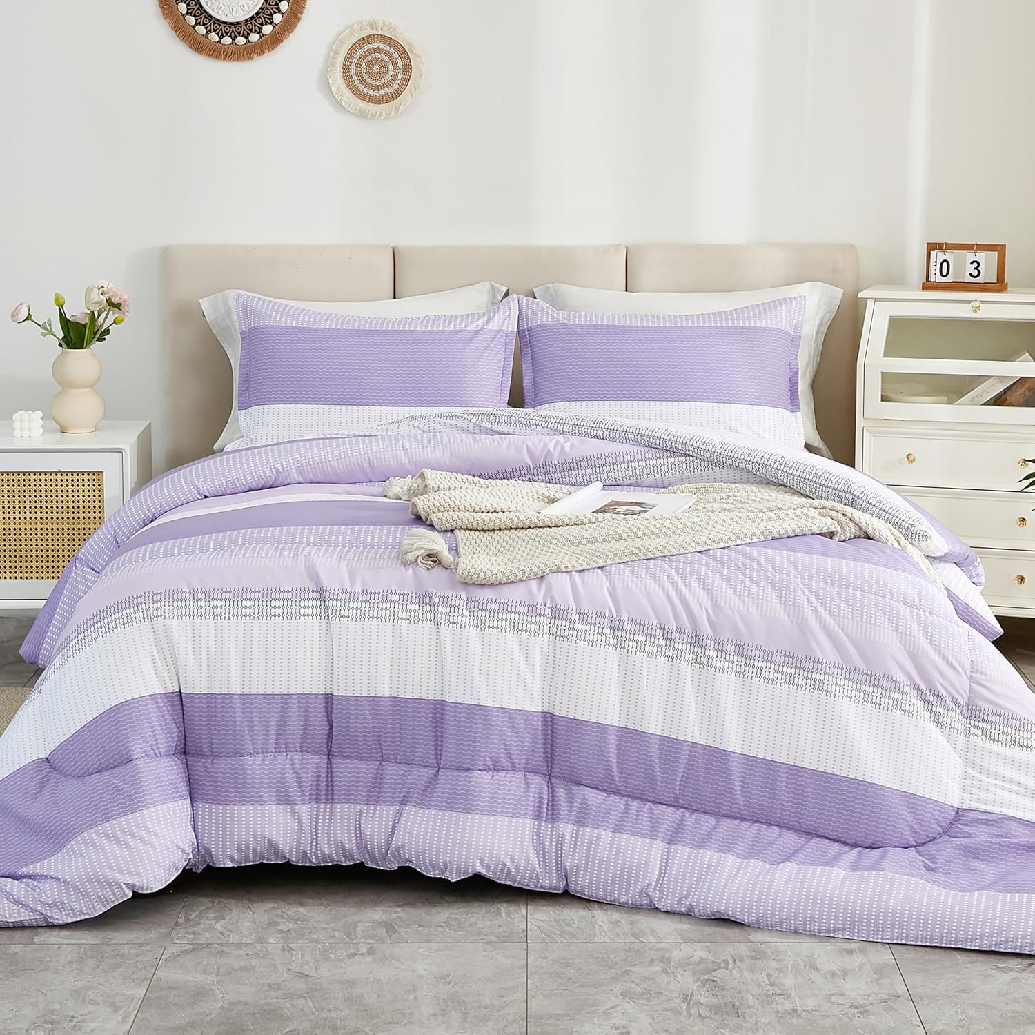 Amazon.com: Litanika Lavender Comforter Set Twin/Twin XL - 2 Pieces ...