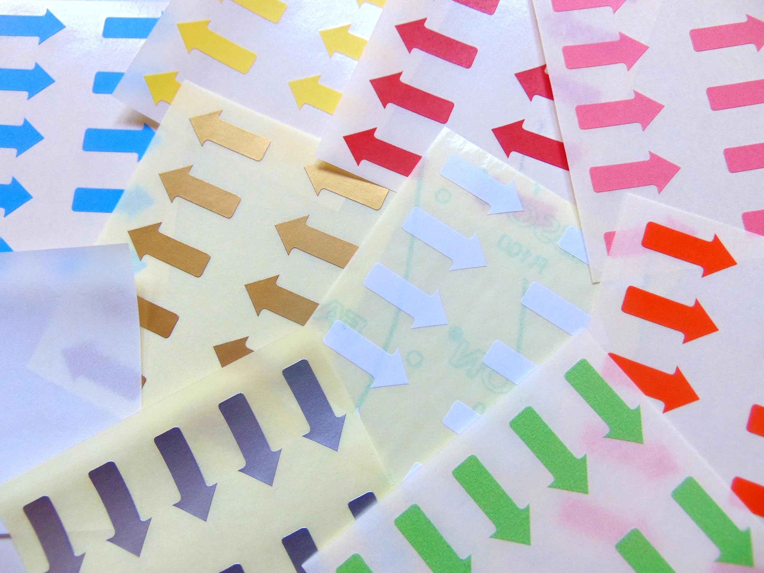 80 Labels, 20x10mm Arrows, Removable/Low Tack Adhesive, Mixed Colour ...