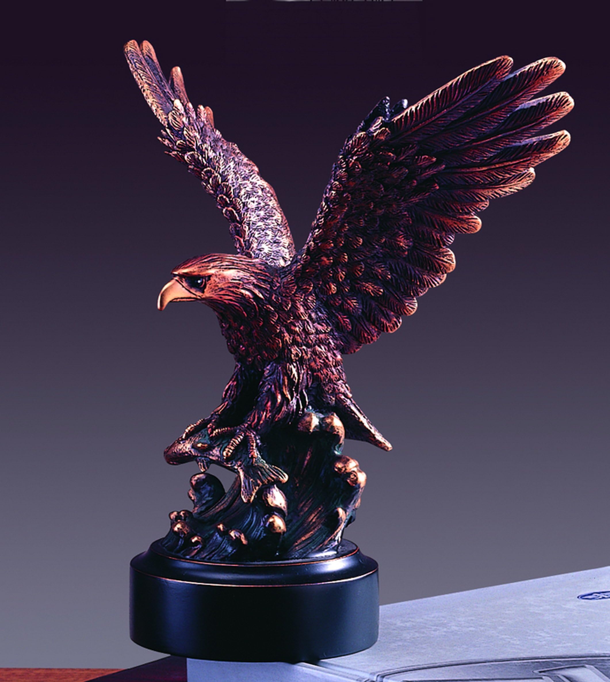 Amazon.com: Resin Eagle Statue Sculpture Frgurine Gift for Home Office ...