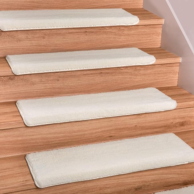Spurtar Stair Treads for Wooden Steps Ultra Plush Bullnose Carpet Stair ...