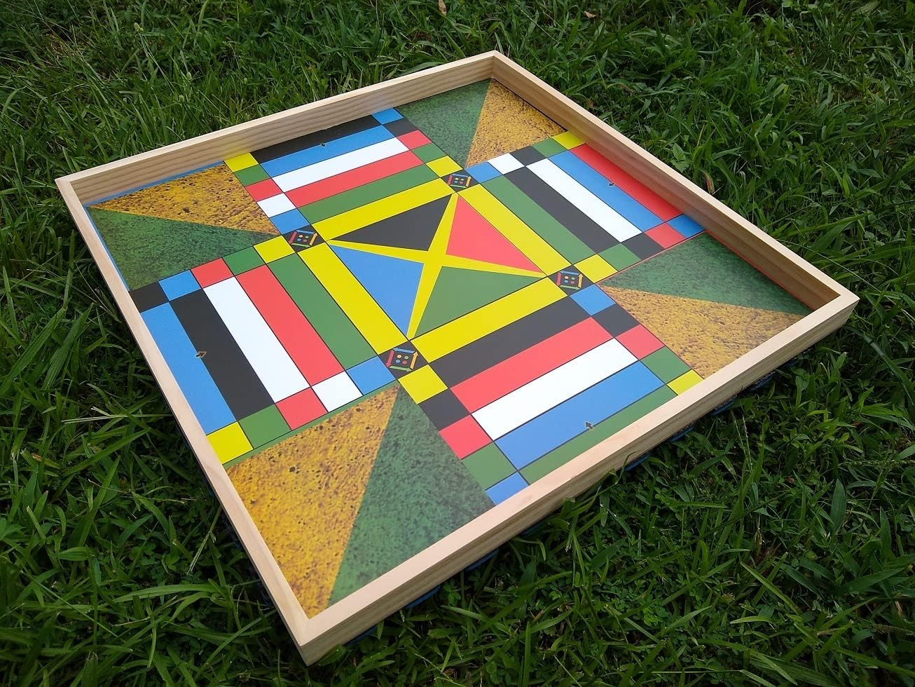 Amazon.com: Jamaican Ludo Flag Edition (Ludi/Ludy/Loodi) | 24in x 24in ...
