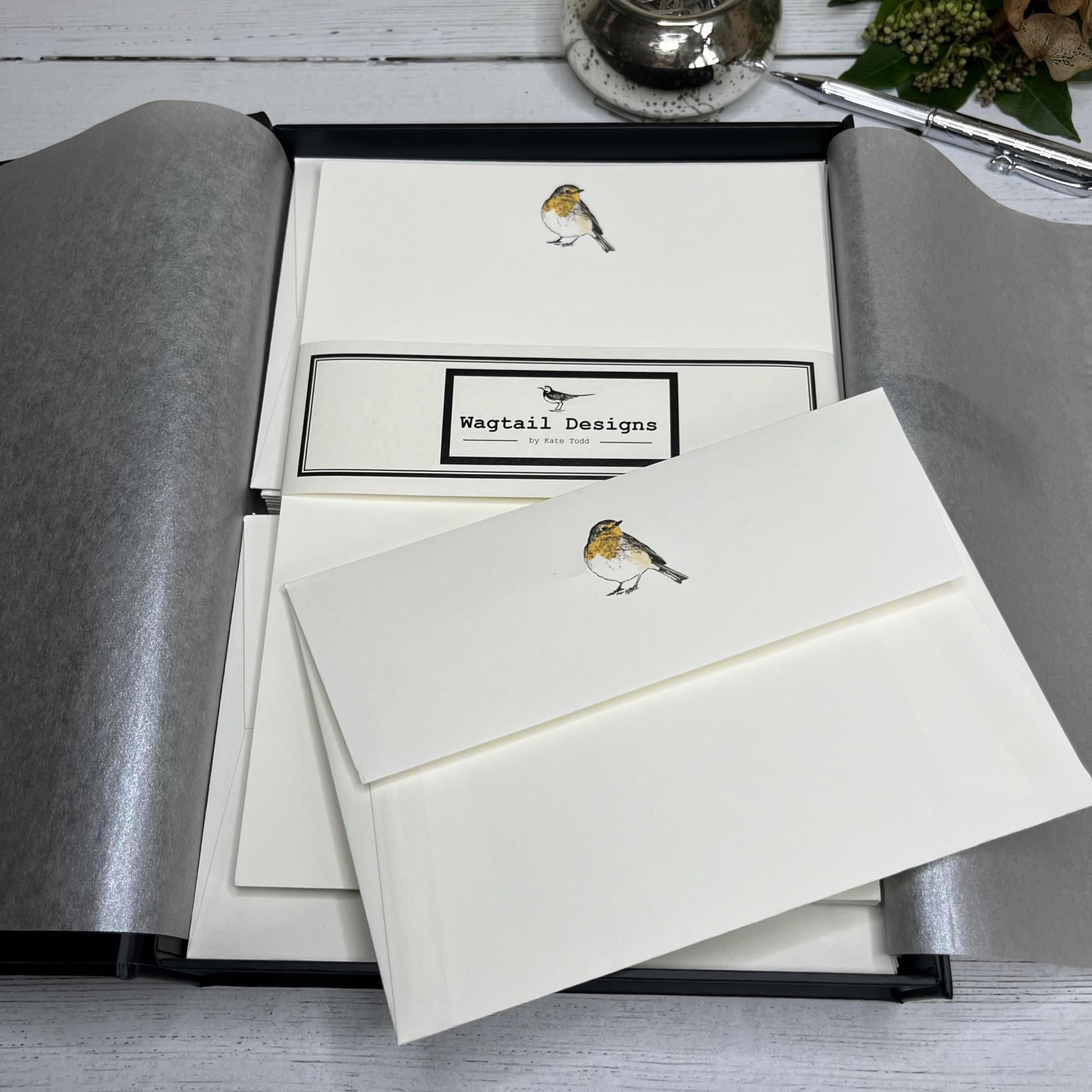 Wagtail Designs Plain Ivory (Cream) Writing Paper Gift Set in Lovely ...