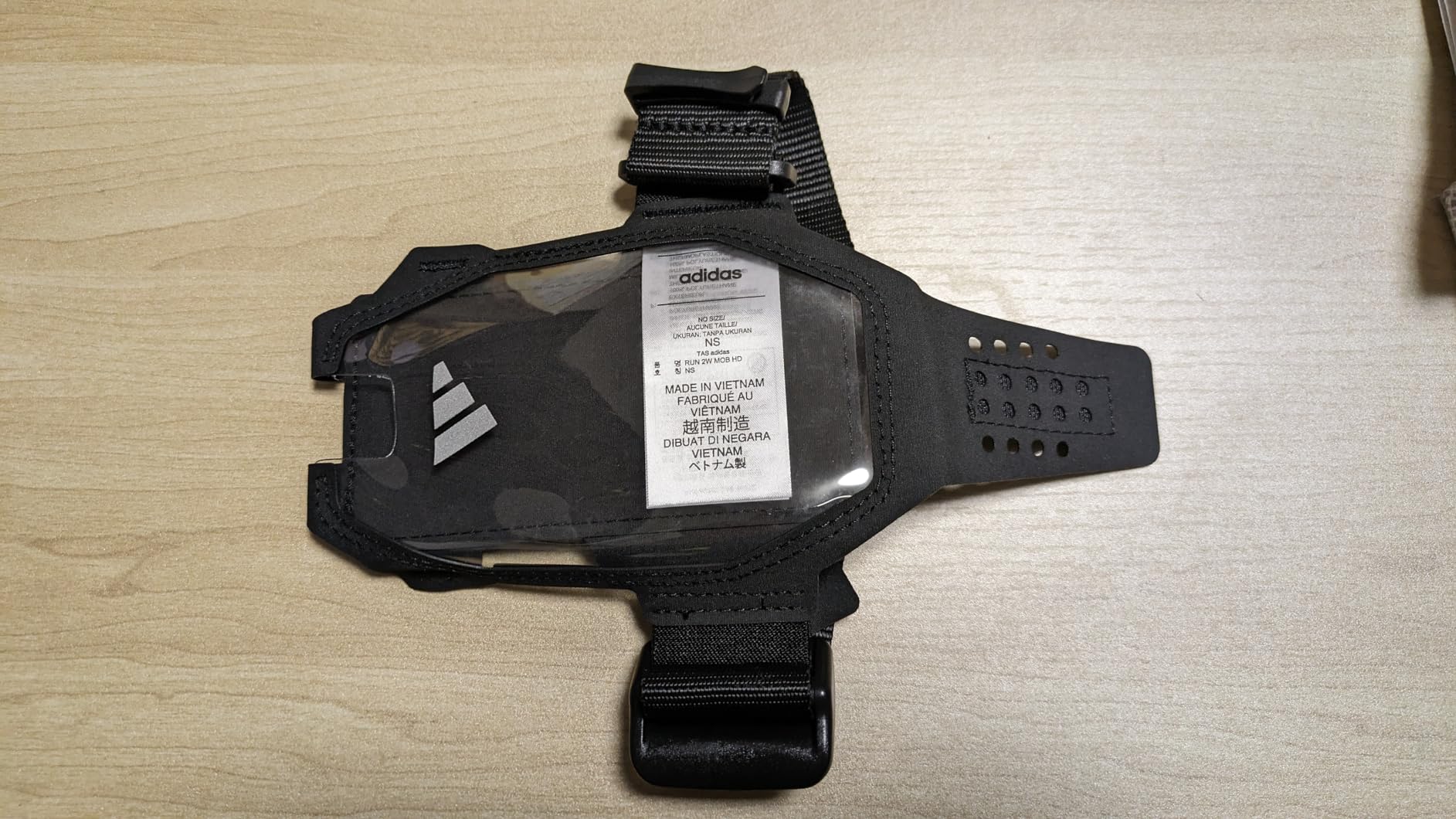 Amazon.co.jp: [アディダス] アームホルダー ランニング 2ウェイ モバイルホルダー MLQ45 ブラック(HN8175 ...