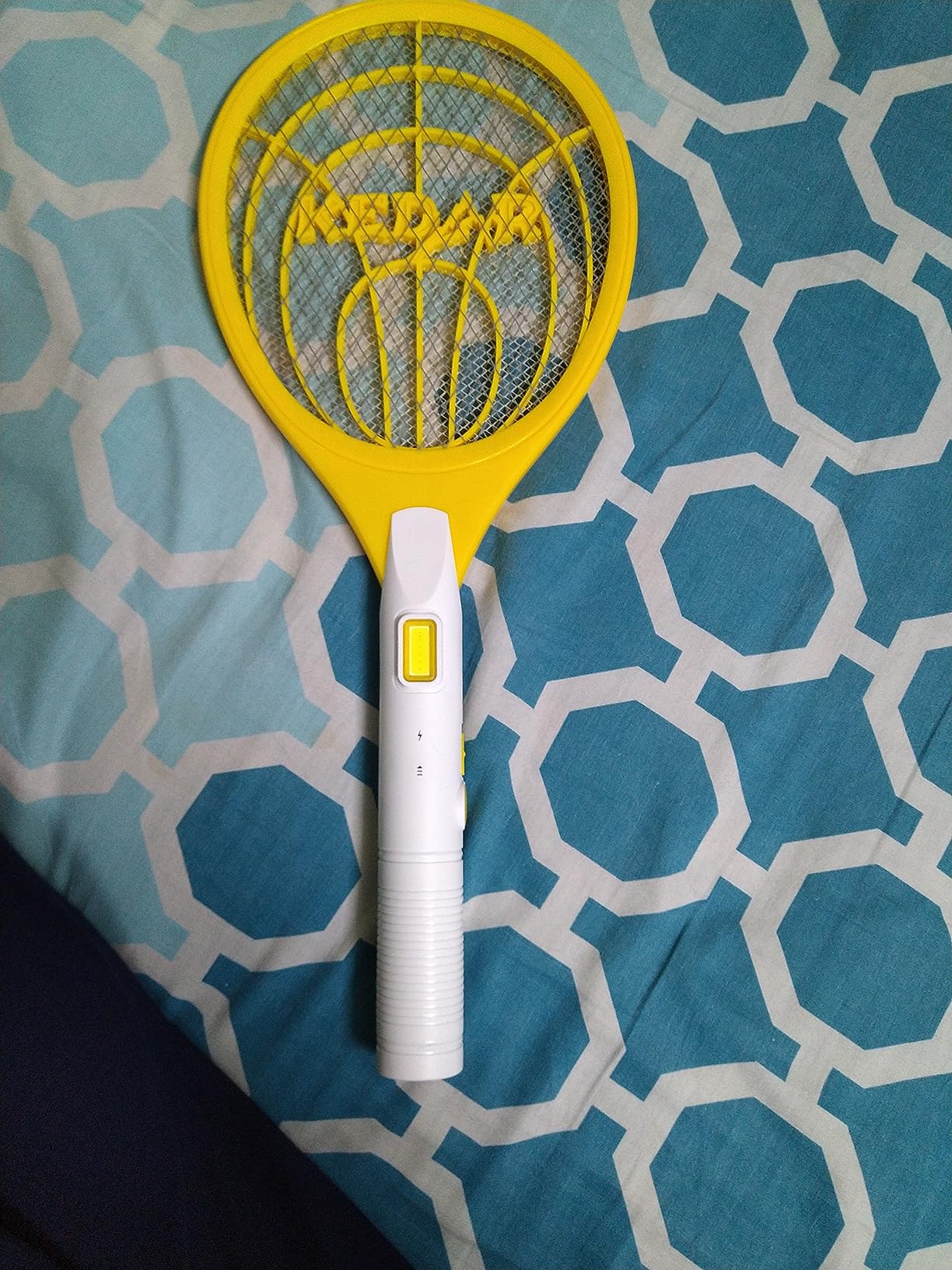 Ashpo Rechargeable Mosquito Racket Bat Bright Light with Charging Cable ...