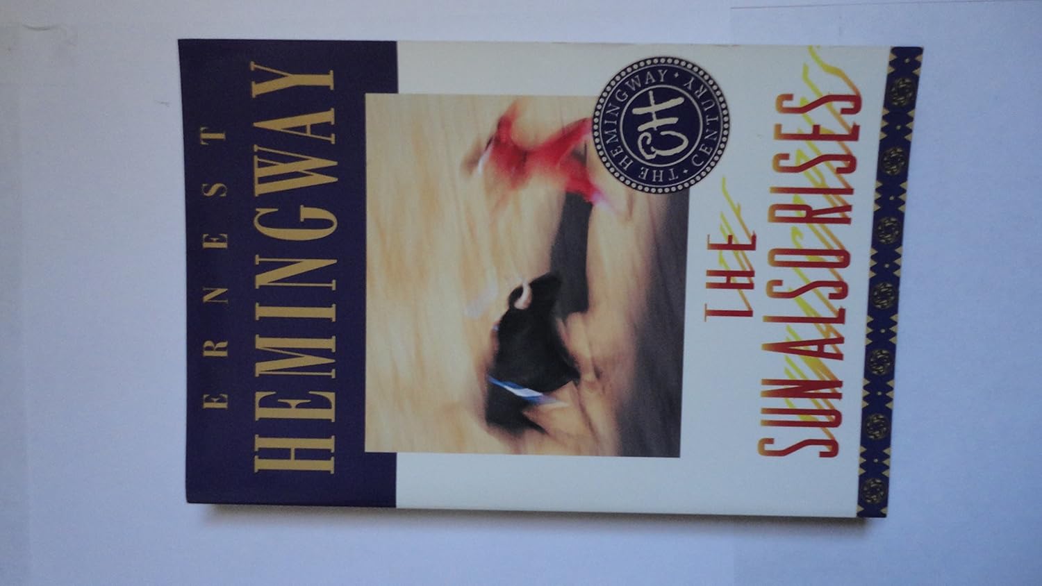 Sun Also Rises: Hemingway, Ernest: 9780684800714: Amazon.com: Books