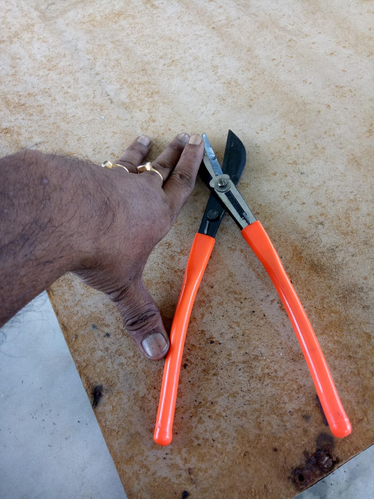 RUSTON Wire & Metal cutter (10 Inch) : Amazon.in: Home Improvement