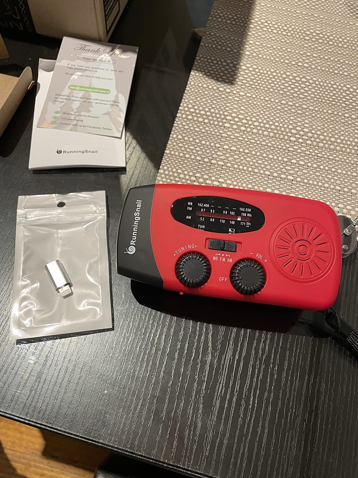 Emergency Wind Up Radio with 2000mAh Power Bank, Crank Solar AM FM ...