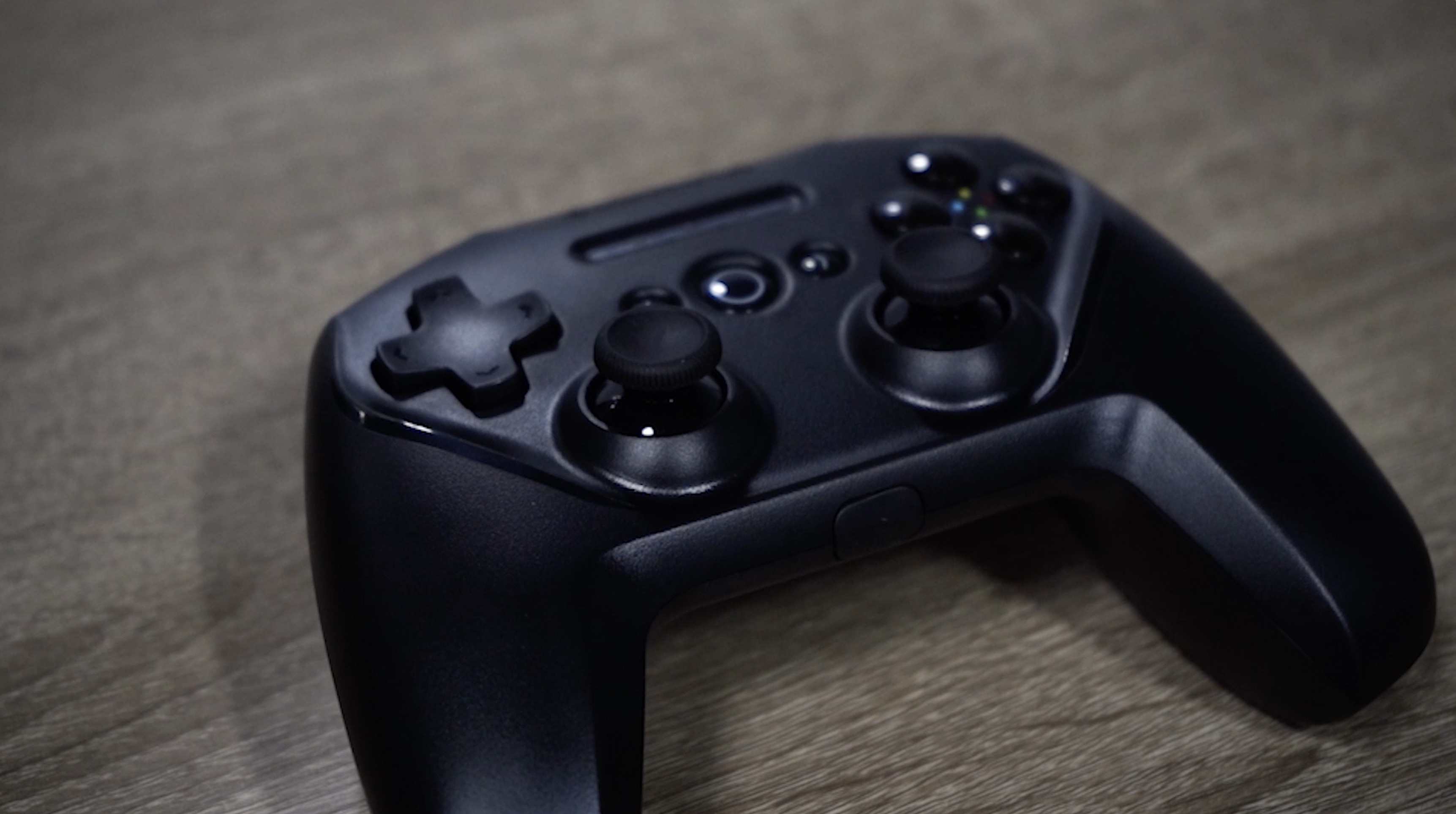 Watch SteelSeries STRATUS-DUO How-To Pair on Amazon Live