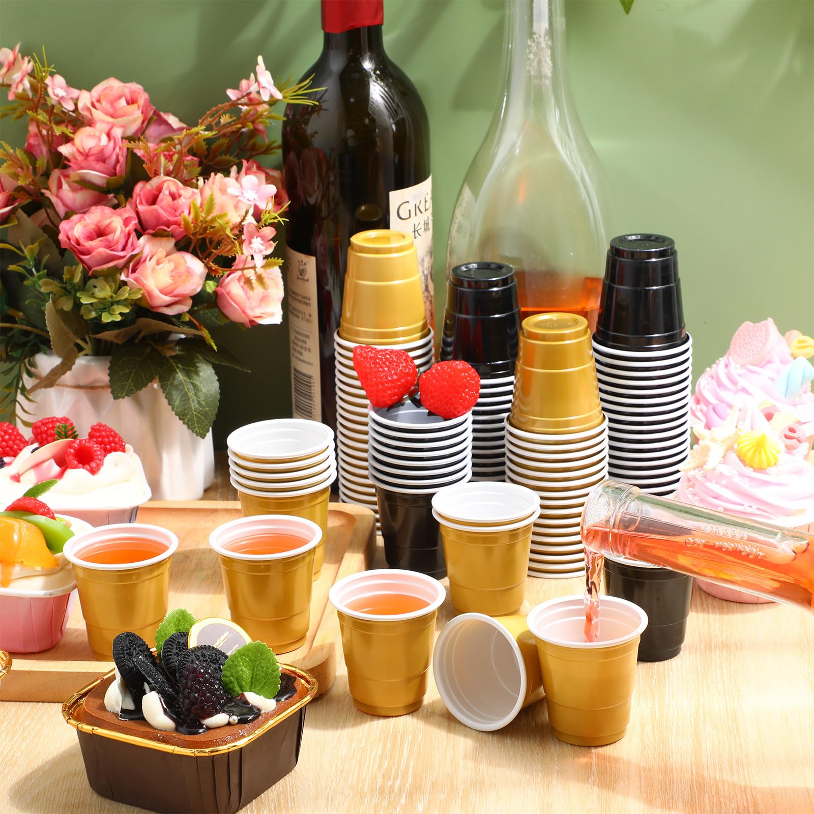 Snapklik.com : Roshtia 100 Pack 2 Oz Christmas Plastic Shot Cups, Mini ...