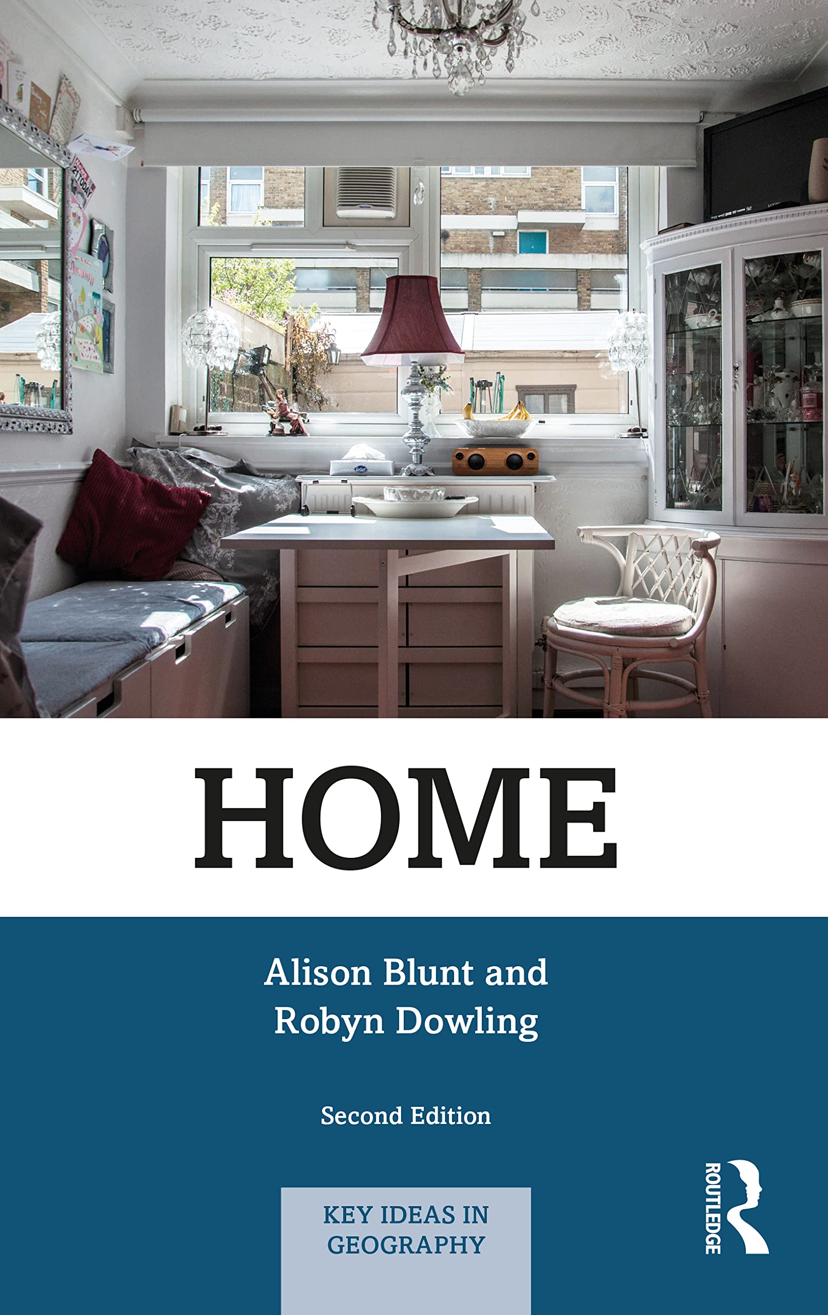 Amazon | Home | Blunt, Alison, Dowling, Robyn | Reference