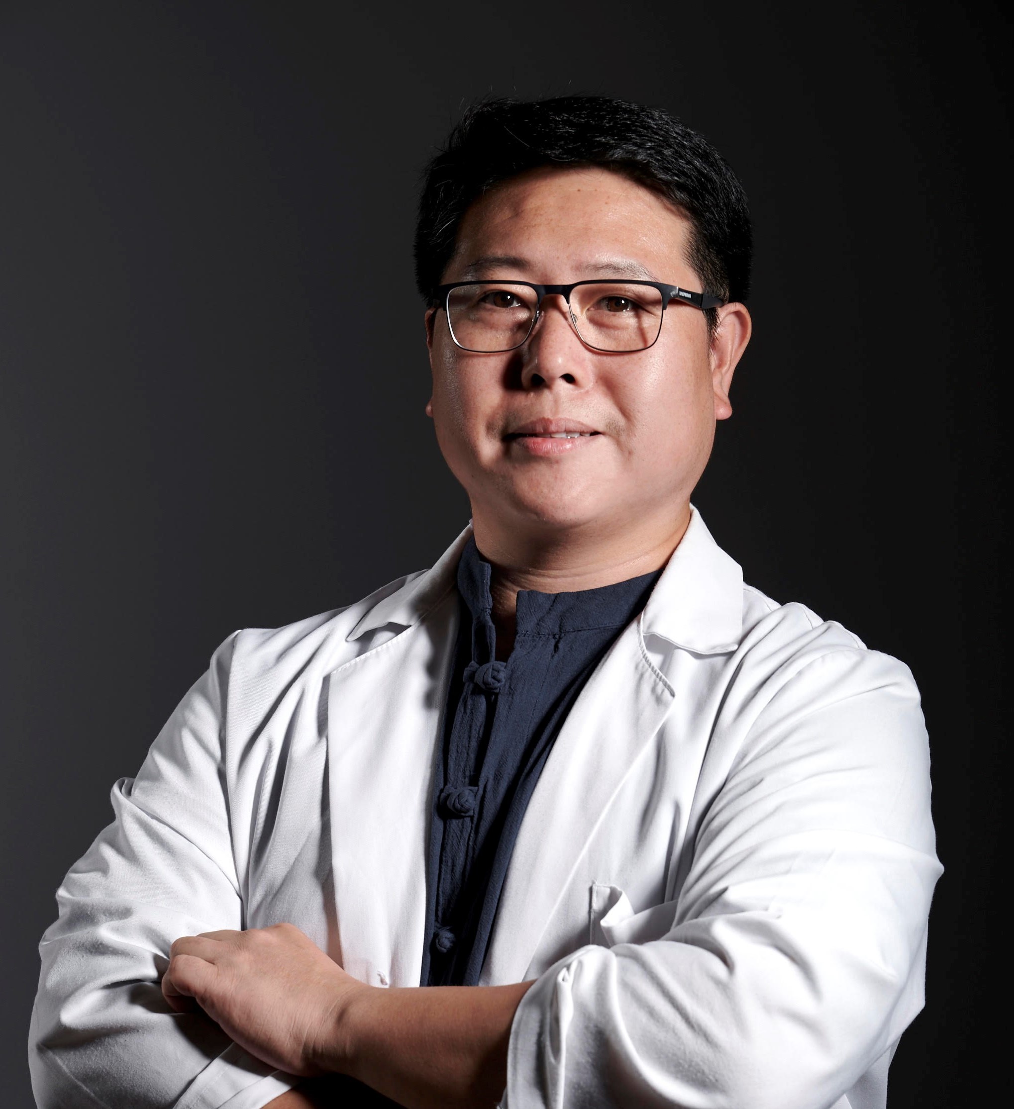 Amazon.com: Liu Zheng: books, biography, latest update