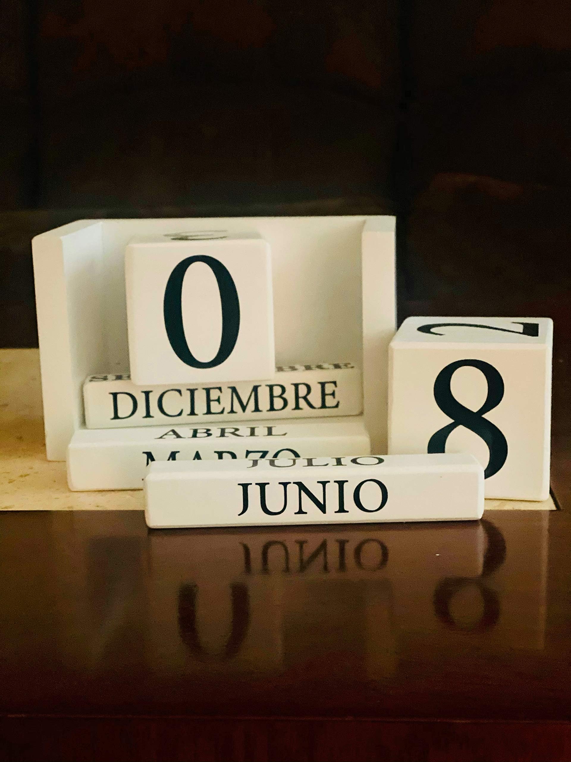 Calendario perpetuo, base de madera, adornos de computadora, anillo de ...