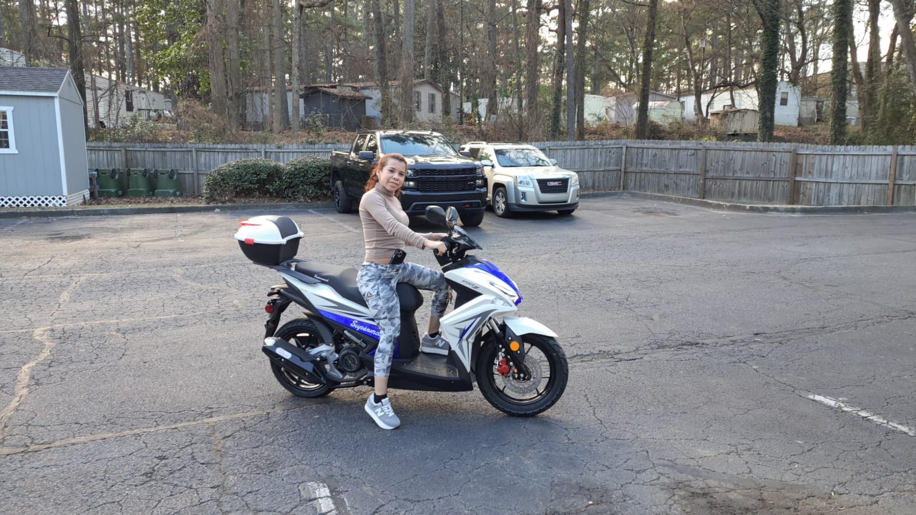 Amazon.com: HHH Spider 200 EFI Street Moped Adult Scooter Motorcycle ...