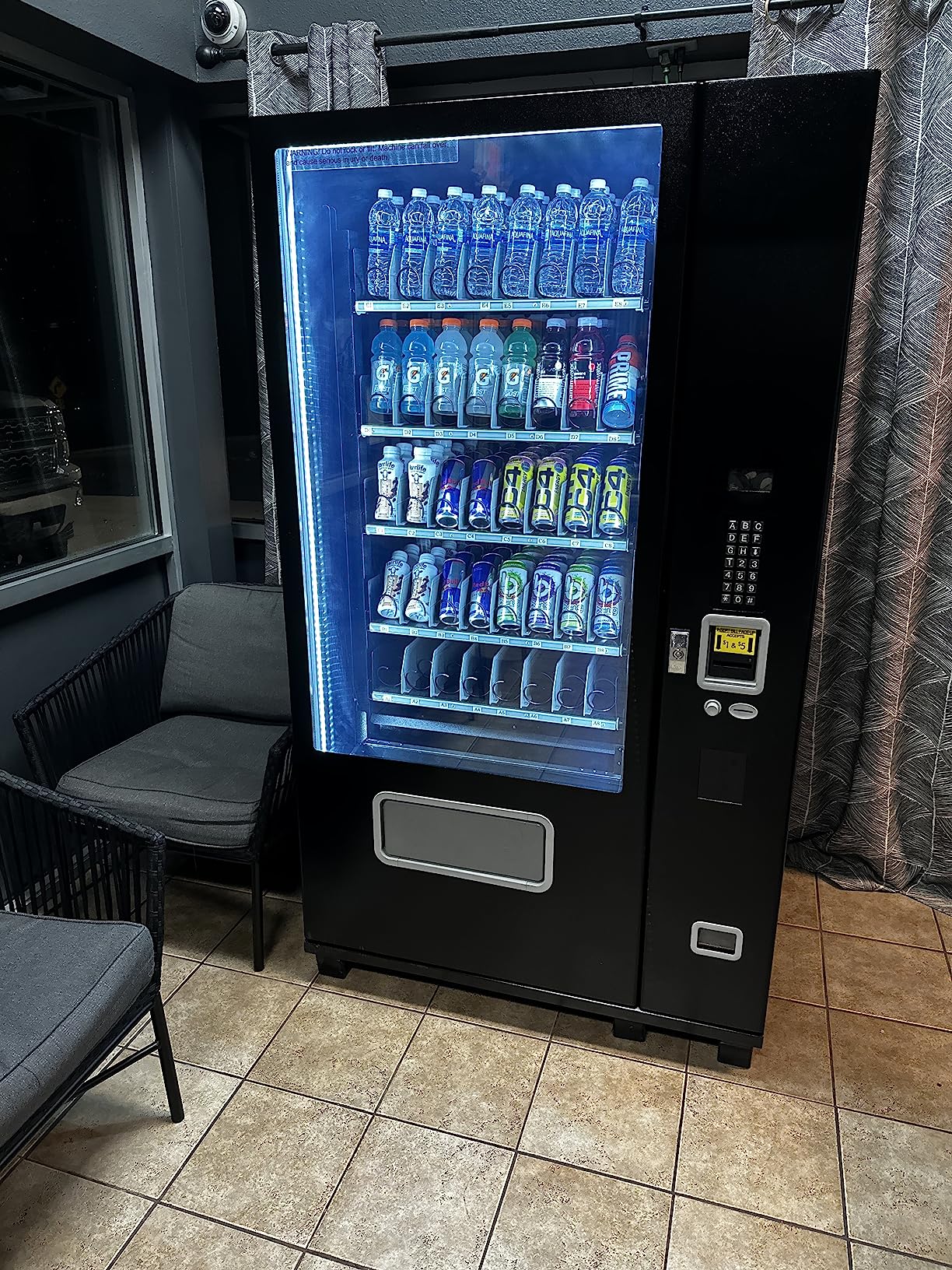 $122/mo - Finance Refrigerated Beverage Vending Machine with Elevator ...