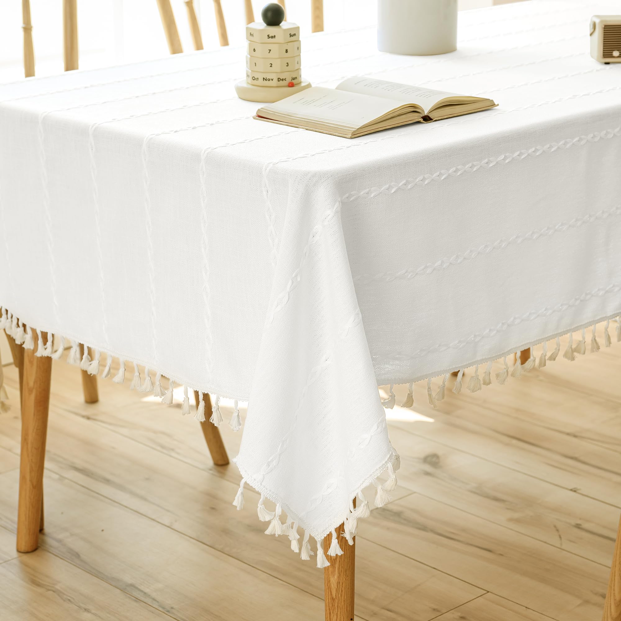 Amazon.com: White Linen Rectangle Table Cloth with Tassel Farmhouse ...
