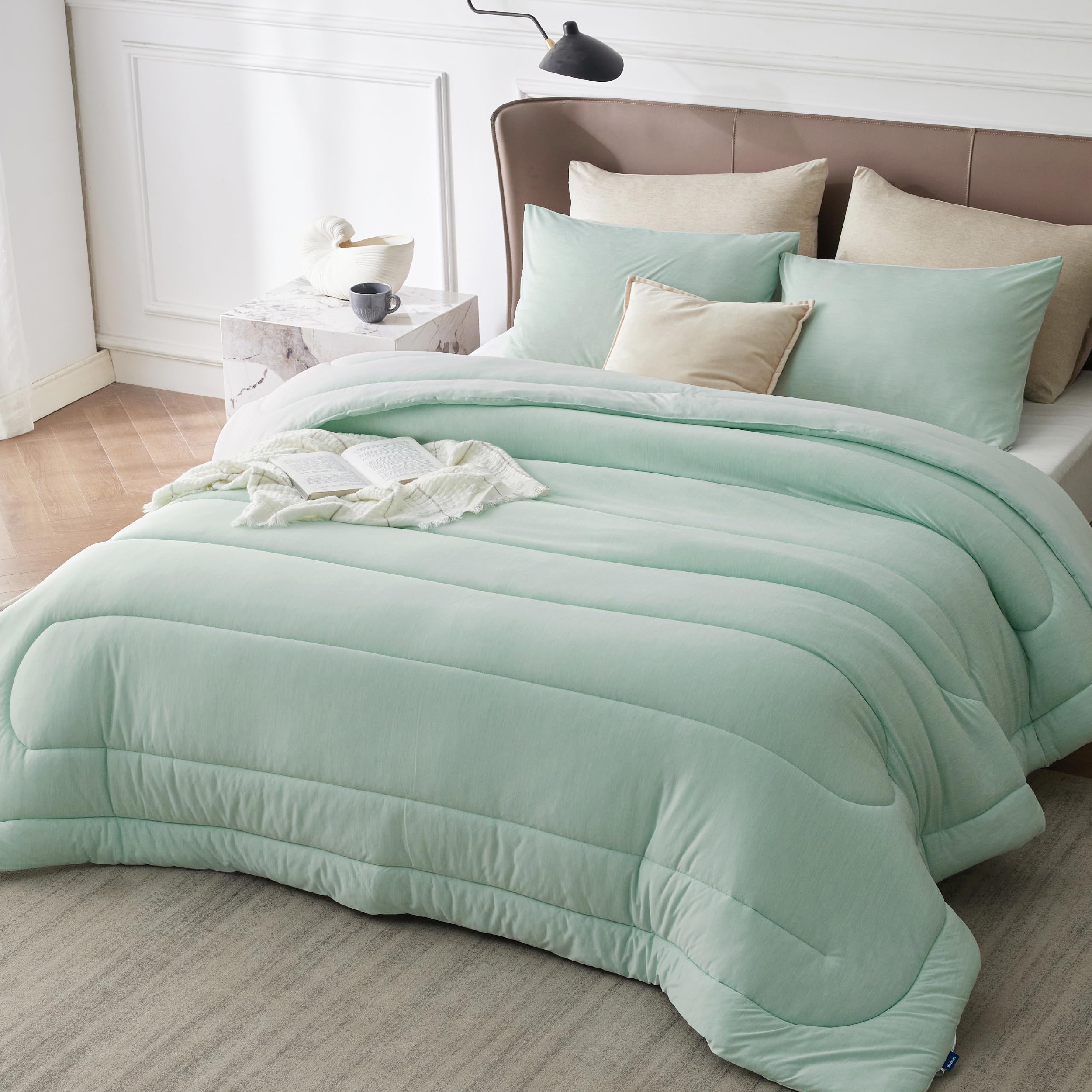 Bedsure Queen Comforter Set - Cooling and Warm Bed Set, ICY Green ...