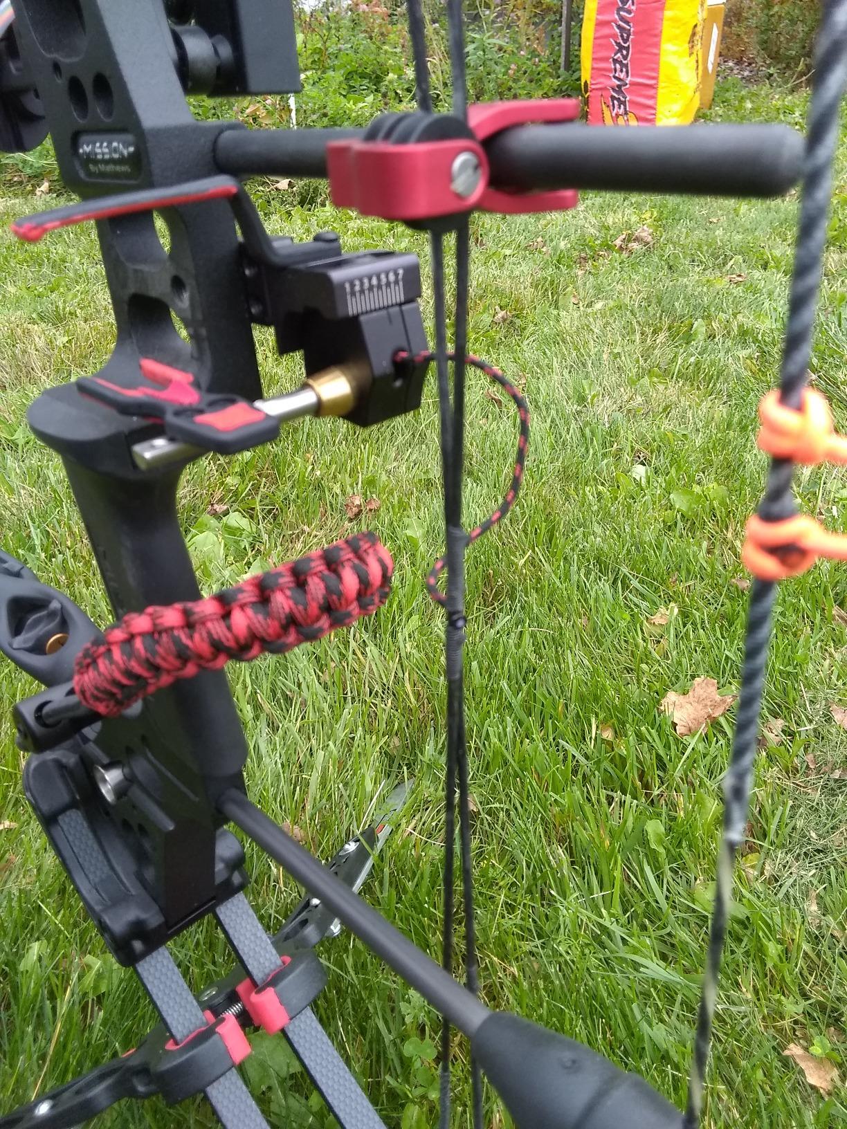 Amazon.com : Ripcord "Code Red" Fall Away Arrow Rest, Right (Black ...