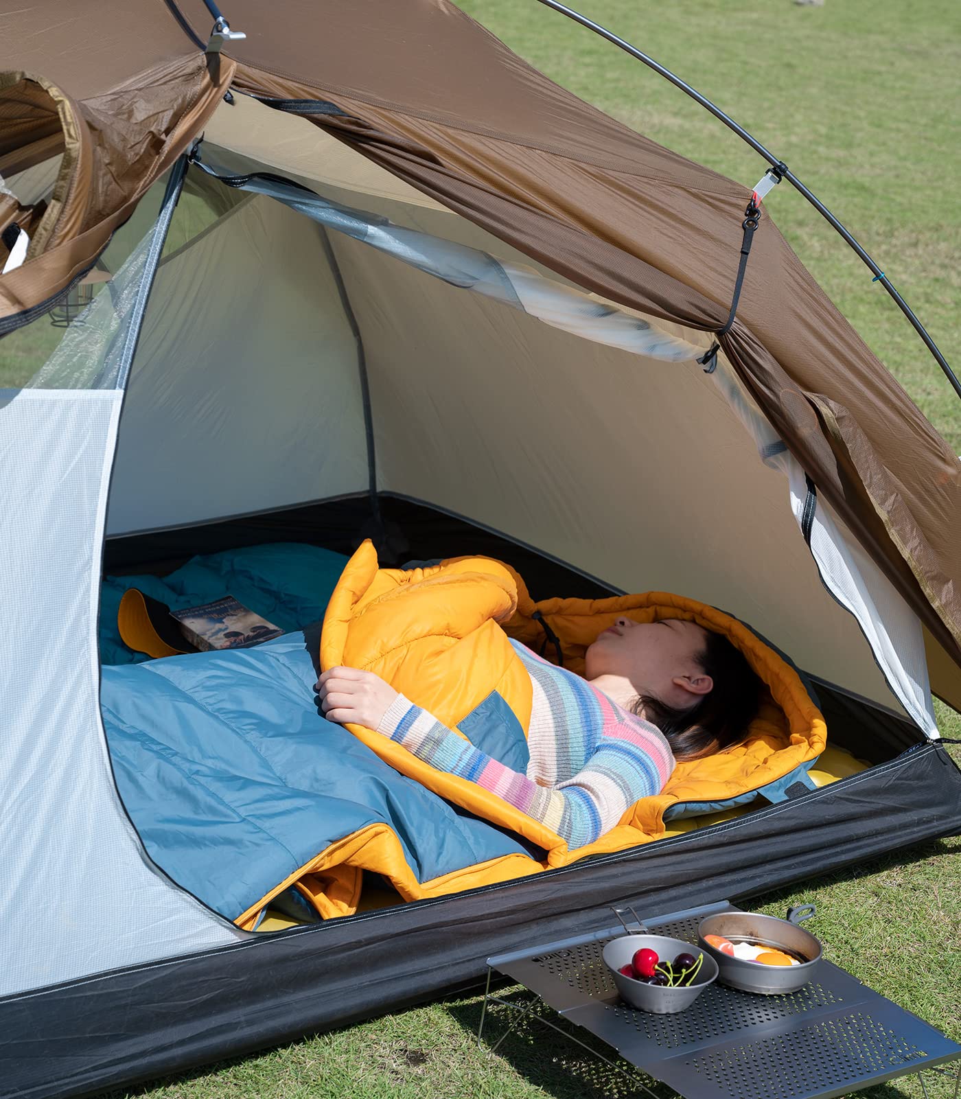 Amazon | iClimb 寝袋 シュラフ マミー型 3Mシンサレート充填 ダウンの