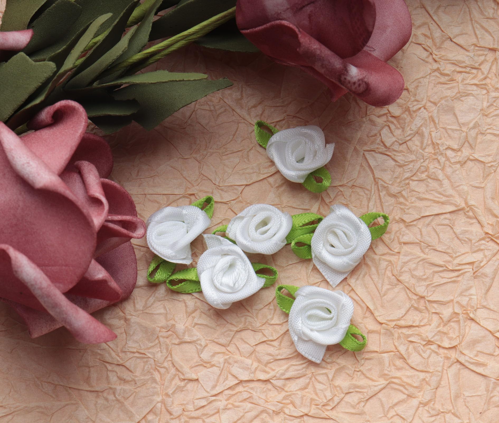 Amazon.com: Ruwado 50 Pcs Satin Roses with Green Leaves Mini Cute ...