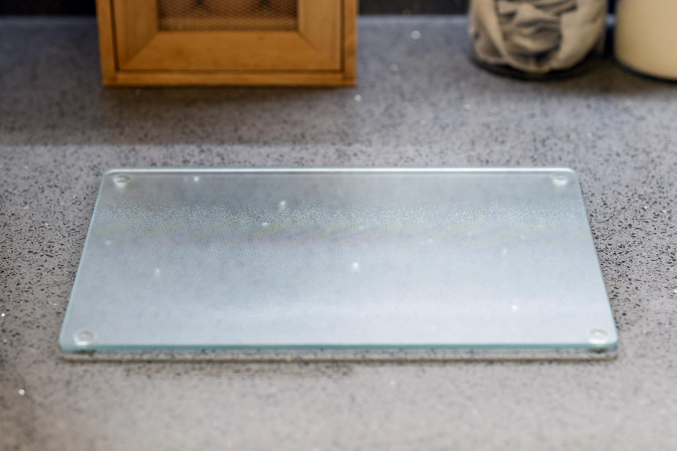 Wilson & Ball Pinhead Glass Chopping Board - 30cm x 20cm : Amazon.co.uk ...