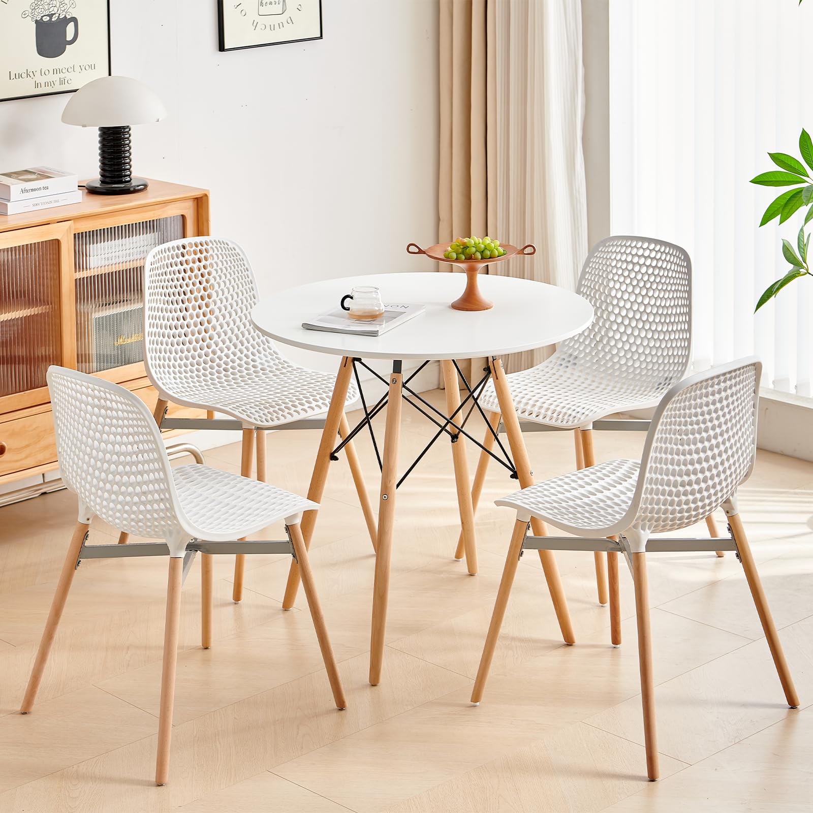 Plastic Chairs And Round Tables 1:50 Table And Chair Set