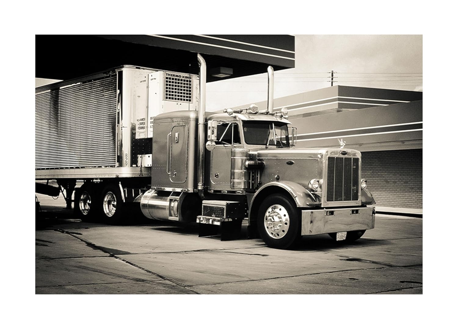 Amazon.com: Peterbilt Retro Truck Black And White Poster For Walls ...
