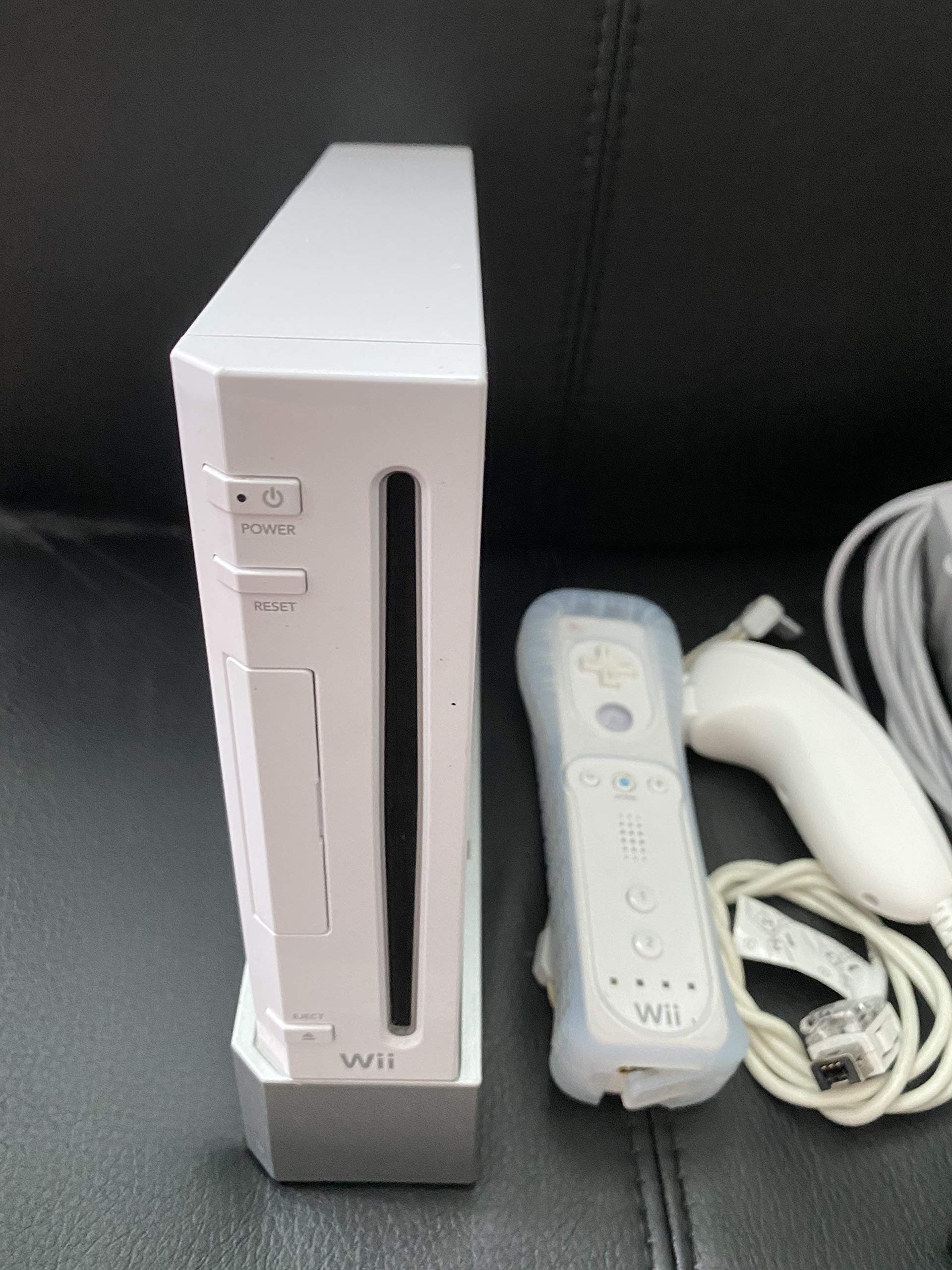 Nintendo Wii Console Ports at Eileen Pool blog