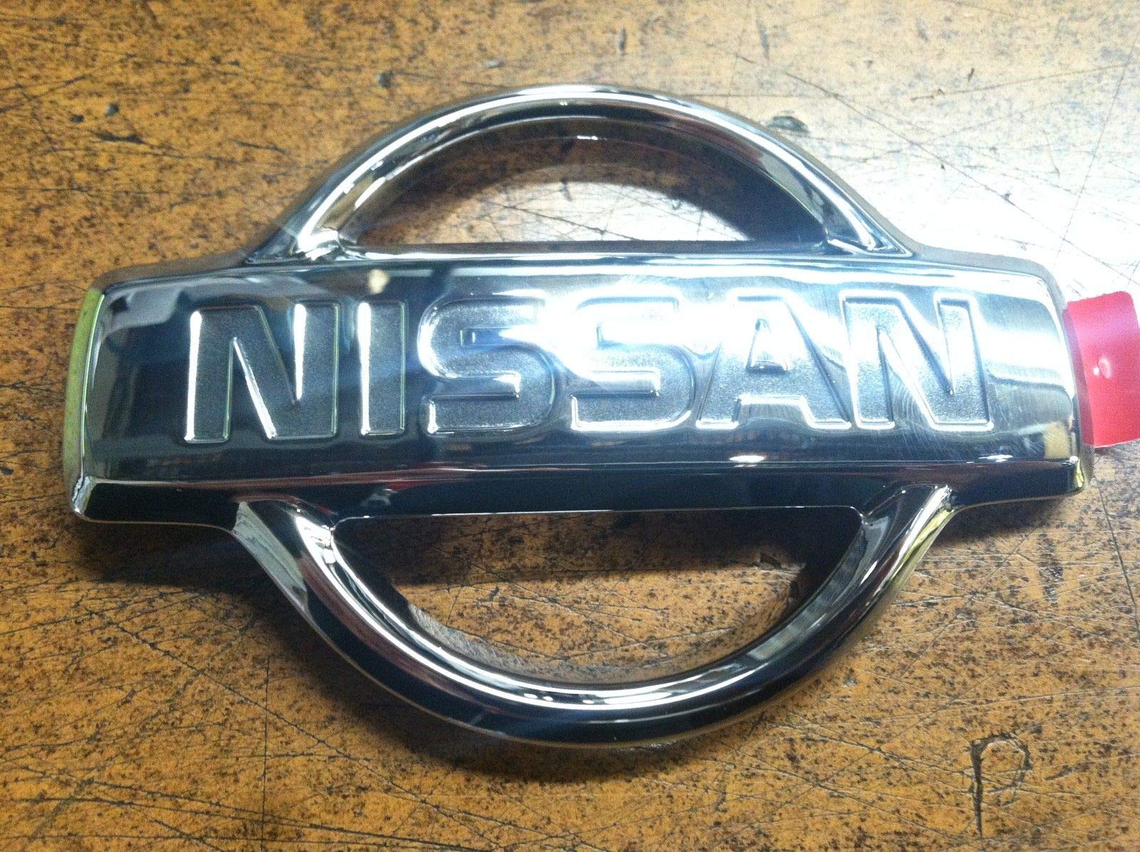 Nissan Frontier Emblem Cool LED Car Front Grille Badge Emblem Light Up